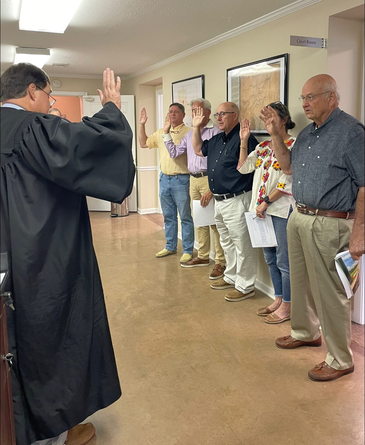 Taylor Mayor, Board Sworn | The Oxford Eagle